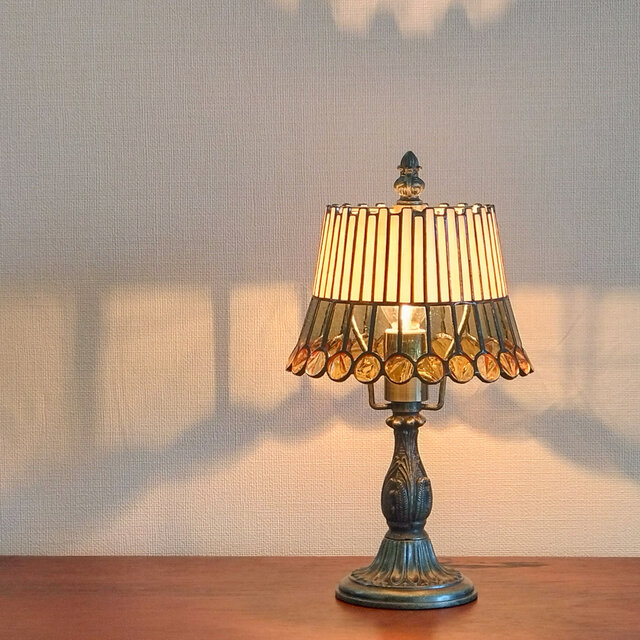 テーブルライト hirari | iichi 日々の暮らしを心地よくするハンドメイドやアンティークのマーケットプレイス