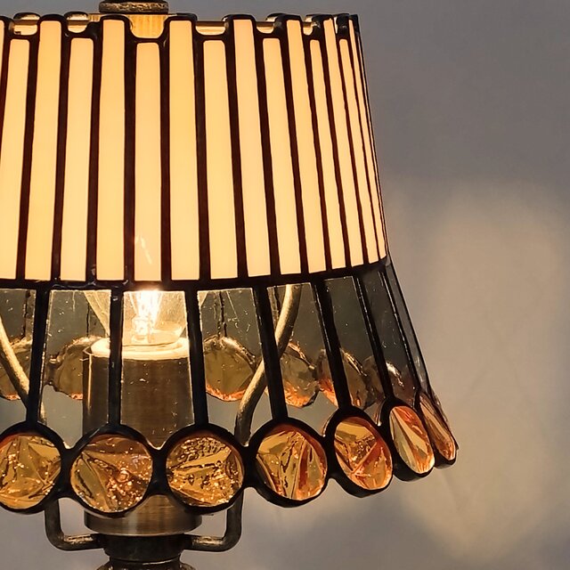 テーブルライト hirari | iichi 日々の暮らしを心地よくするハンドメイドやアンティークのマーケットプレイス