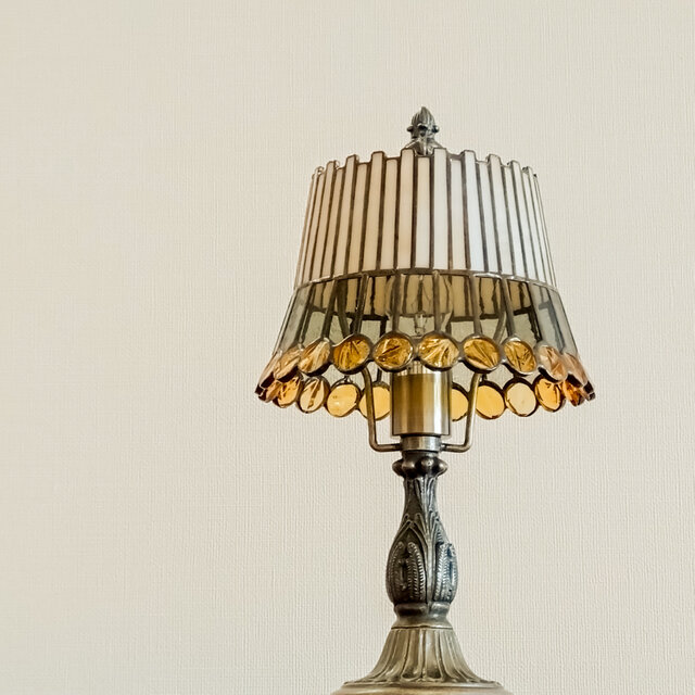 テーブルライト hirari | iichi 日々の暮らしを心地よくするハンドメイドやアンティークのマーケットプレイス