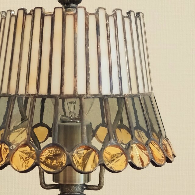 テーブルライト hirari | iichi 日々の暮らしを心地よくするハンドメイドやアンティークのマーケットプレイス