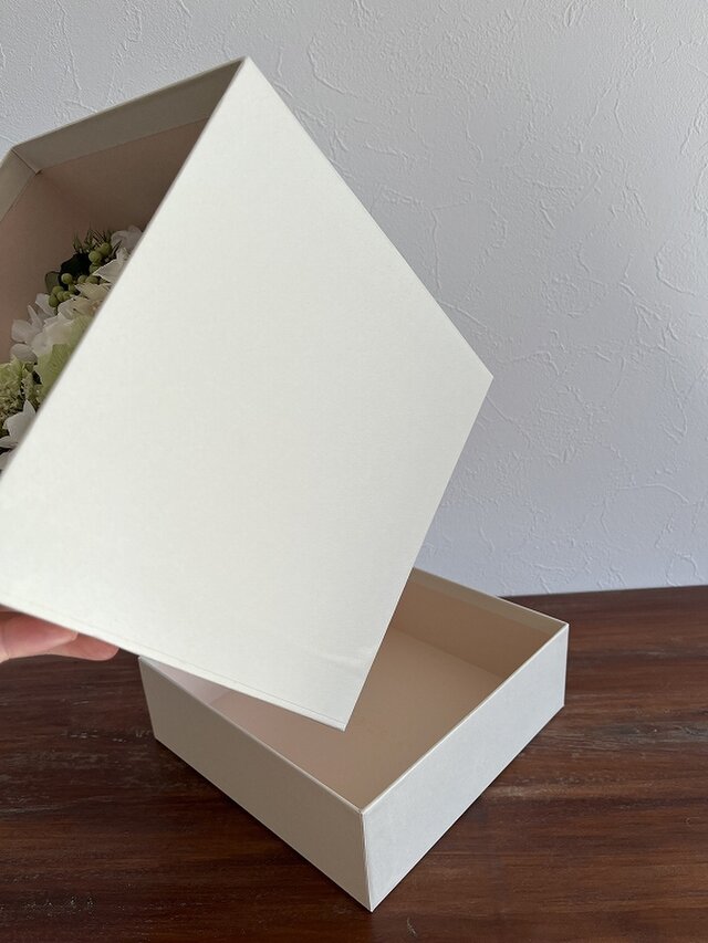 Grass flowers / グラスフラワーズ box arrangement Lサイズ | iichi 日々の暮らしを心地よくするハンドメイドやアンティークのマーケットプレイス