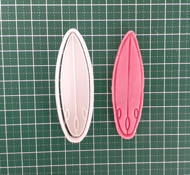 クッキー型 ボード 3点セット スケボー スノボー サーフボード | iichi 日々の暮らしを心地よくするハンドメイドやアンティークのマーケットプレイス