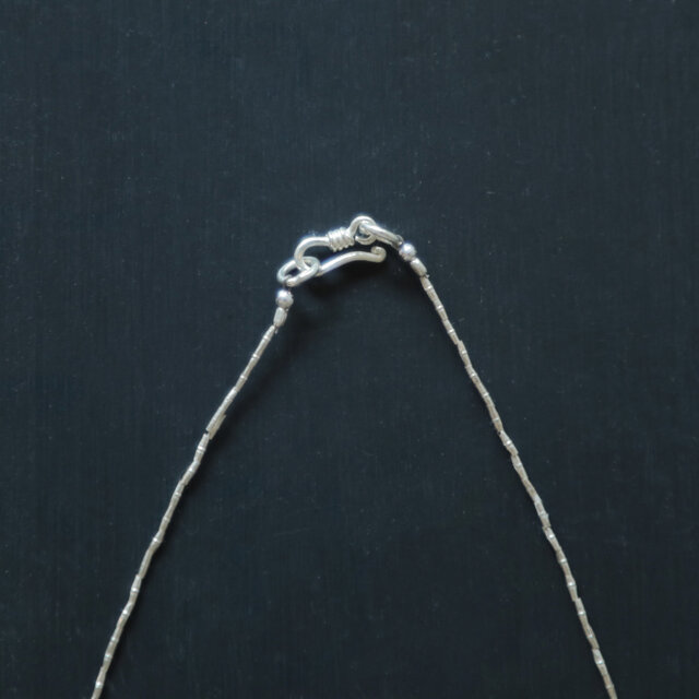 Karen silver neklace / perl | iichi 日々の暮らしを心地よくするハンドメイドやアンティークのマーケットプレイス