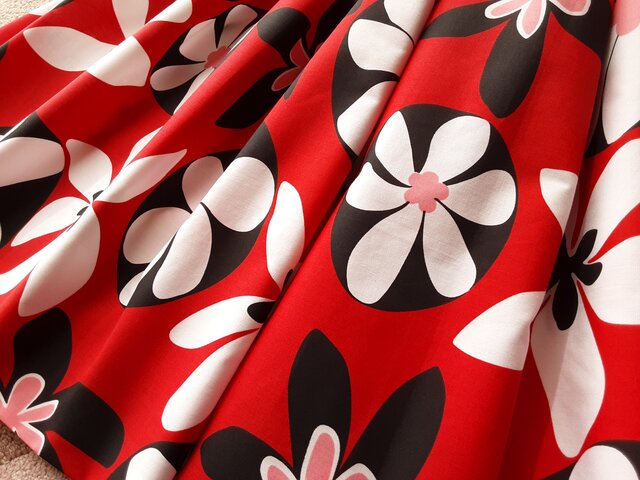 パウスカート：丈65cm：ケイキ：切替え | iichi 日々の暮らしを心地よくするハンドメイドやアンティークのマーケットプレイス