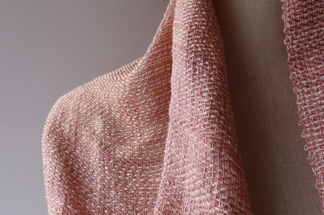 Mini Mini シルク100％ストール ex | iichi 日々の暮らしを心地よくするハンドメイドやアンティークのマーケットプレイス