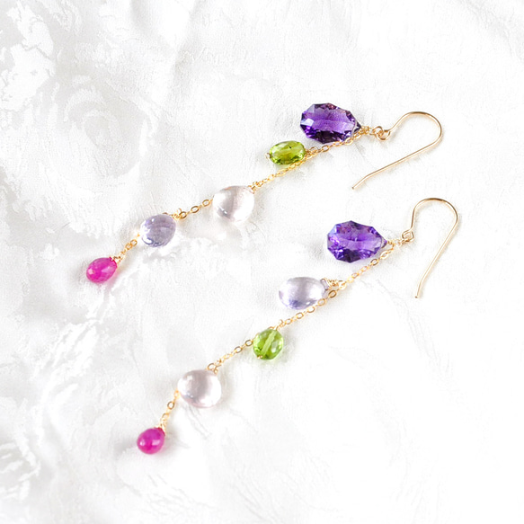 14kgf/アメジスト・ロゼッタコンケーブカットxプレシャスカラフル天然石ピアス | iichi 日々の暮らしを心地よくするハンドメイドやアンティークのマーケットプレイス