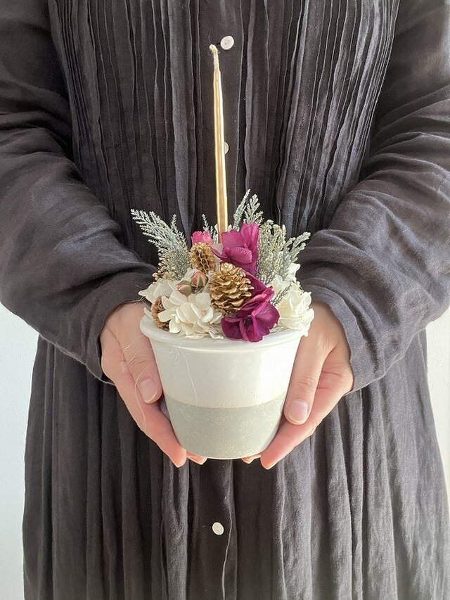 2023 Christmas 「Rose / ローズ」 ポットアレンジキャンドル付き mini | iichi 日々の暮らしを心地よくするハンドメイドやアンティークのマーケットプレイス