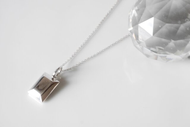 Rectangle necklace(sv)★長方形★スクエア★ネックレス | iichi 日々の暮らしを心地よくするハンドメイドやアンティークのマーケットプレイス
