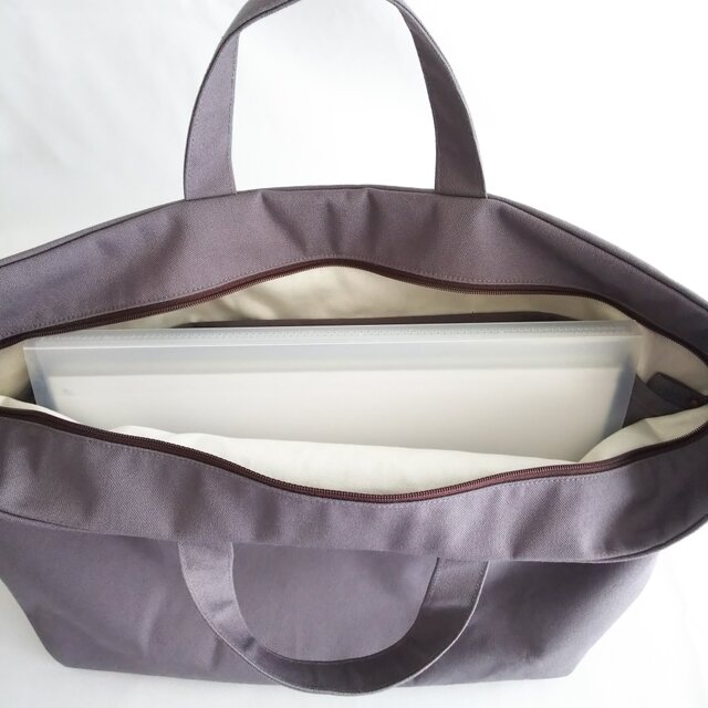 ダブルファスナー開閉 2wayトートバッグ／グレー／A4対応 | iichi 日々の暮らしを心地よくするハンドメイドやアンティークのマーケットプレイス