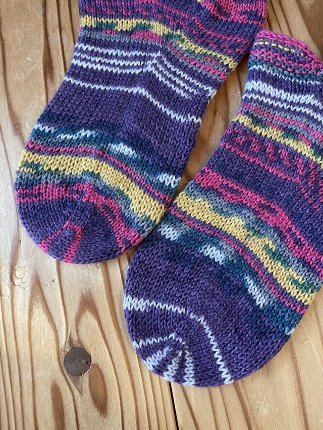 No.1323うつぼソックス189匹め | iichi 日々の暮らしを心地よくするハンドメイドやアンティークのマーケットプレイス