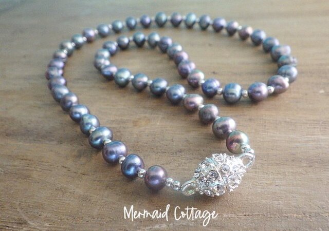 Flesh Pearl Necklace 淡水パールのネックレス S☆マグネットクラスプ☆黒蝶真珠 バロックパール | iichi 日々の ...