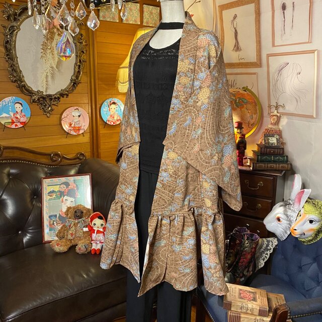 和洋折衷 レトロ 古着 洗える 単衣着物 化繊 ハンドメイド 2way リメイク ガウン 羽織り ドレス ワンピース KD-16 | iichi 日々の暮らしを心地よくするハンドメイドや ...