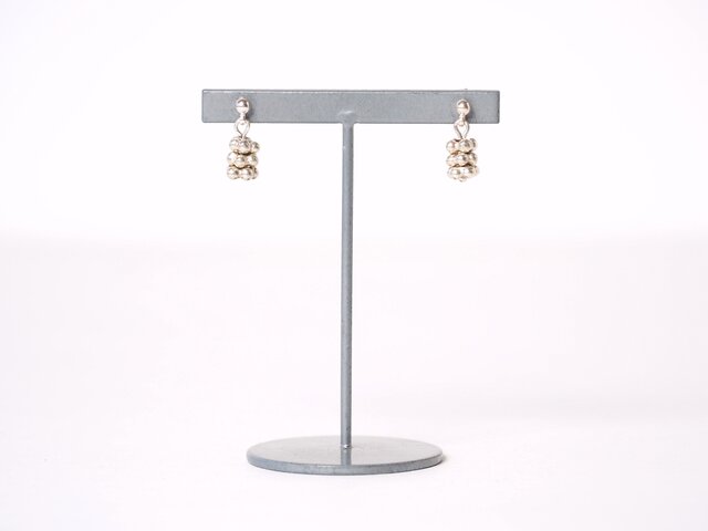 silver "stud" pierce | iichi 日々の暮らしを心地よくするハンドメイドやアンティークのマーケットプレイス