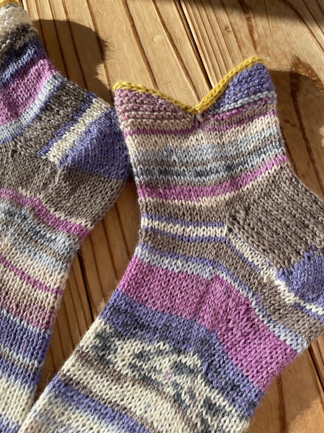 No.1327 うつぼソックス192匹め | iichi 日々の暮らしを心地よくするハンドメイドやアンティークのマーケットプレイス