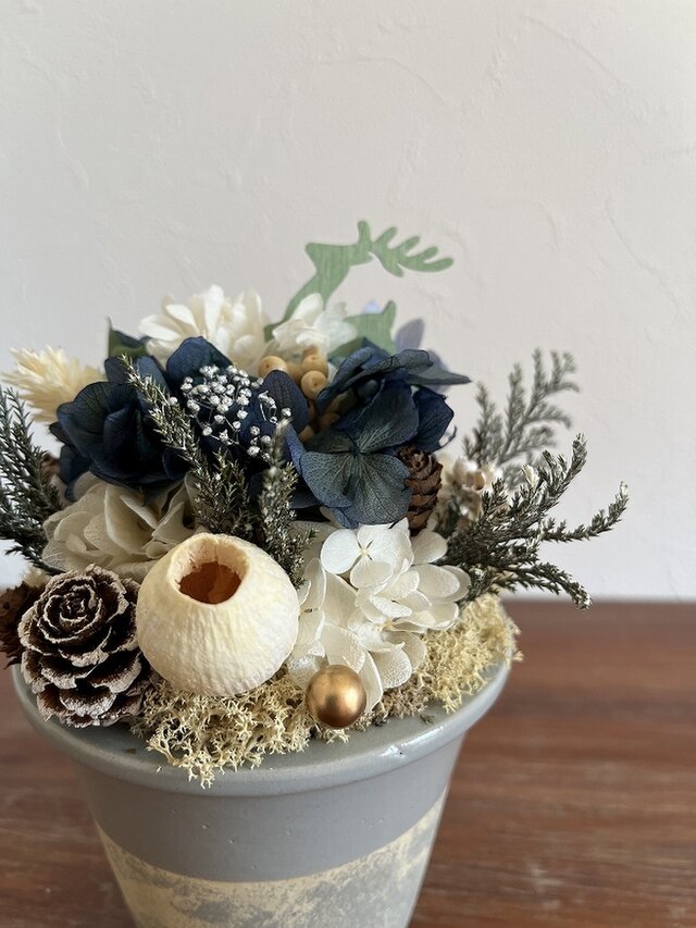 2023 Christmas 「Snow / スノー」 ポットアレンジ mini | iichi 日々の暮らしを心地よくするハンドメイドやアンティークのマーケットプレイス