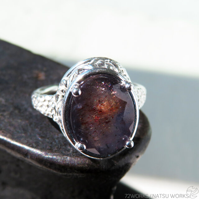 アイオライトサンストーン リング / Iolite Sunstone Ring l l | iichi 日々の暮らしを心地よくするハンドメイドやアンティークのマーケットプレイス