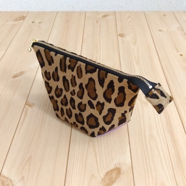 コーデュロイ 底カラー18cmのファスナーポーチ 内ポケット クリスマス 秋冬 レオパード/ヒョウ柄×ライラック帆布 982 | iichi 日々の暮らしを心地よくするハンドメイドや ...