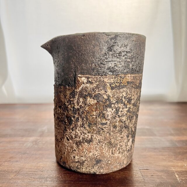 片口カップ 焼締&泥彩&灰釉「背守り」maru | iichi 日々の暮らしを心地よくするハンドメイドやアンティークのマーケットプレイス