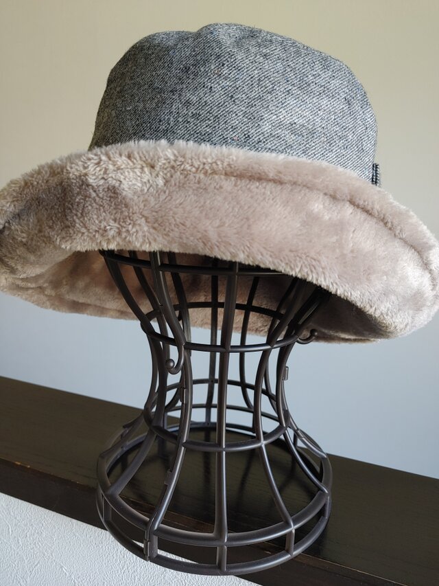 ボア付きハット | iichi 日々の暮らしを心地よくするハンドメイドやアンティークのマーケットプレイス