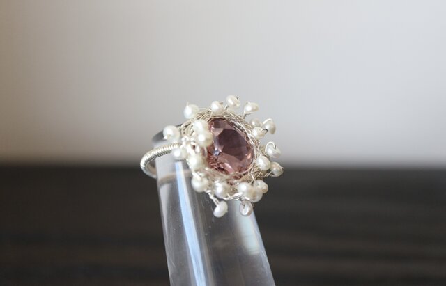 スワロのフラワーネストリング sterling silver | iichi 日々の暮らしを心地よくするハンドメイドやアンティークのマーケットプレイス