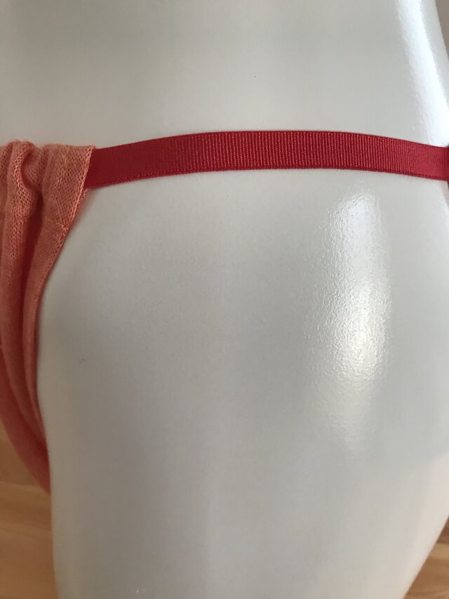 オレンジの麻ニットのpagne（ふんどしショーツ）おおよそM〜Lサイズ | iichi 日々の暮らしを心地よくするハンドメイドやアンティークのマーケットプレイス