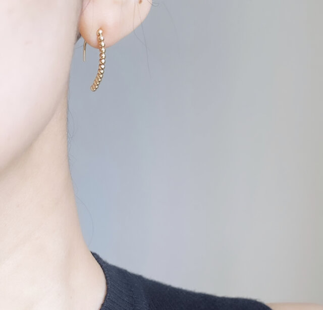 14kgf petit ball マーキスピアス フックピアス | iichi 日々の暮らしを心地よくするハンドメイドやアンティークのマーケットプレイス