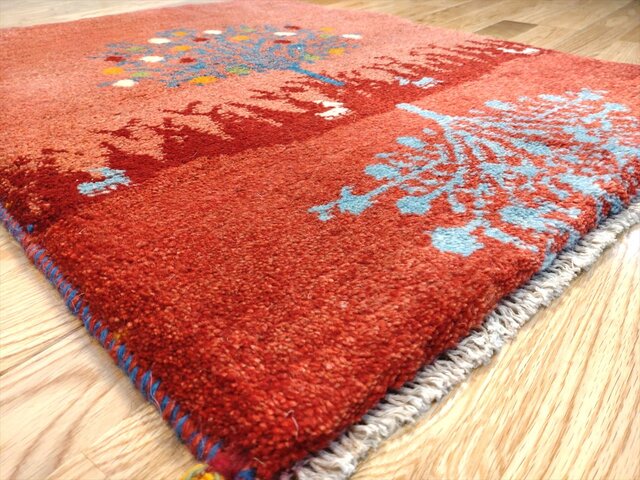 ペルシャ ギャッベ 玄関マット 85x64cm ザクロの木 桃色 青色 夕方から夜の風景 | iichi 日々の暮らしを心地よくするハンドメイドやアンティークのマーケットプレイス