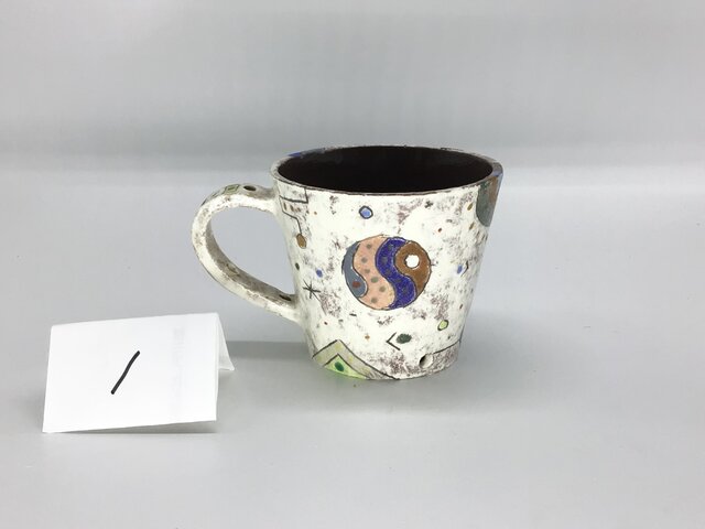 ちろえい様専用 イロアソビ カップ＆ソーサー 1〜3 | iichi 日々の暮らしを心地よくするハンドメイドやアンティークのマーケットプレイス