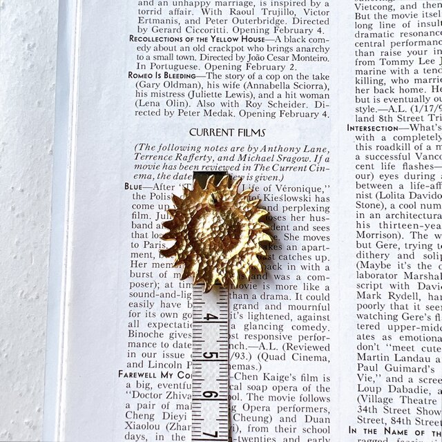 P424-ヴィンテージピアス U.S.A. 1970〜80s Bright sunflower | iichi 日々の暮らしを心地よくするハンドメイドやアンティークのマーケットプレイス