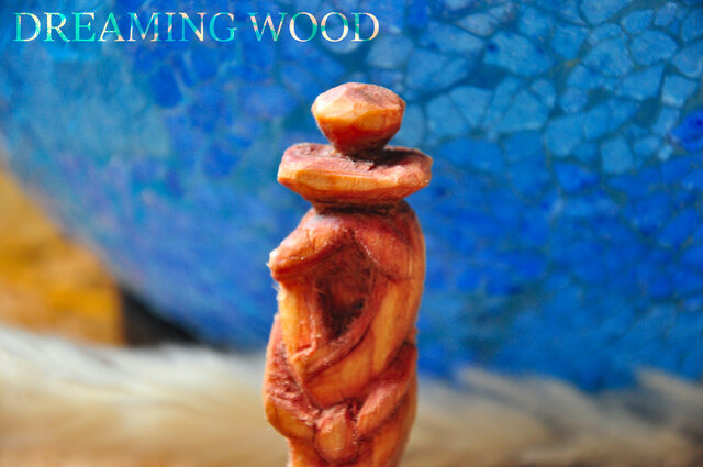 2つの顔を持つヒゲおじさん Ornament of a bearded man with two faces | iichi 日々の暮らしを心地よくするハンドメイドやアンティークのマーケットプレイス