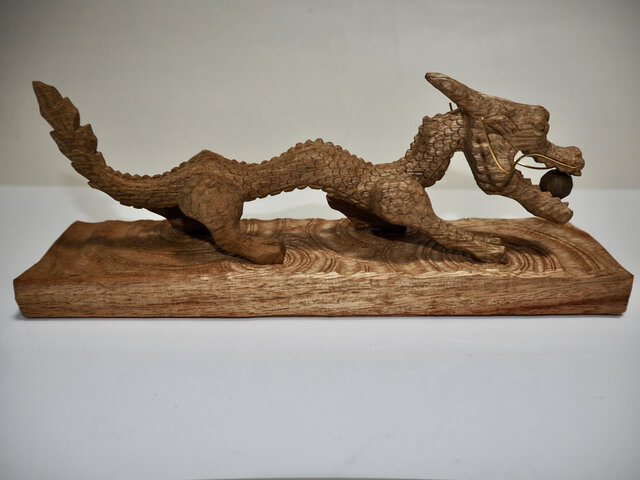 2024干支「辰/2」 | iichi 日々の暮らしを心地よくするハンドメイドやアンティークのマーケットプレイス