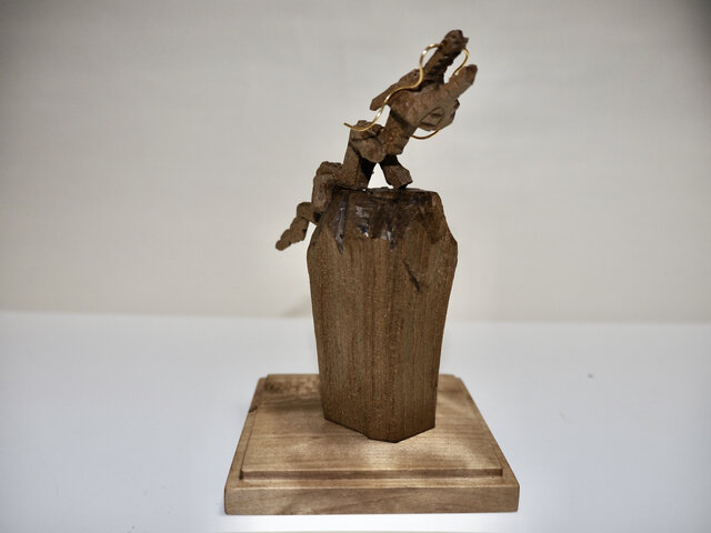 2024干支「辰/4」 | iichi 日々の暮らしを心地よくするハンドメイドやアンティークのマーケットプレイス