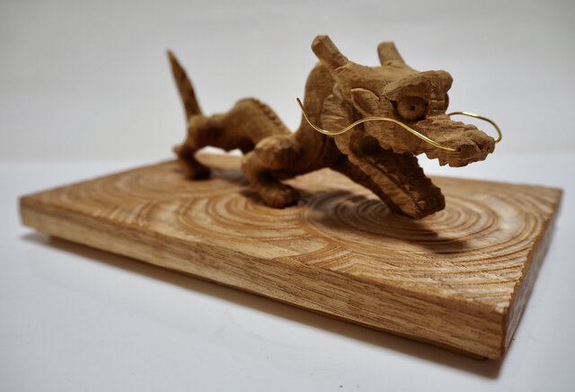 2024干支「辰/6」 | iichi 日々の暮らしを心地よくするハンドメイドやアンティークのマーケットプレイス