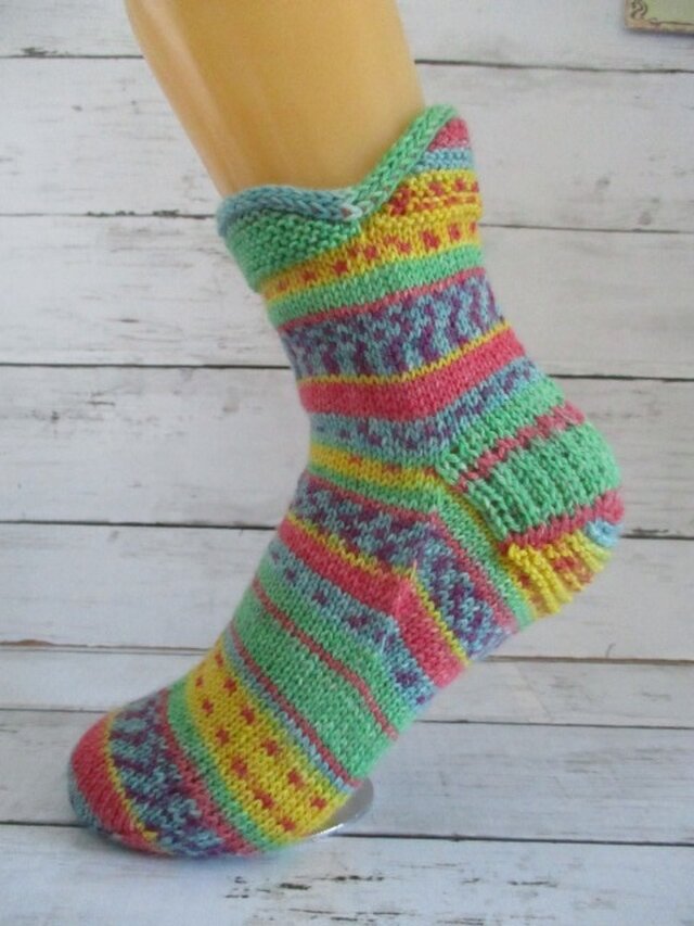 冷え取りソックス ショートタイプ Opal Laubgeflüster 11257 Vogelzwitschern | iichi 日々の暮らしを心地よくするハンドメイドやアンティークの ...