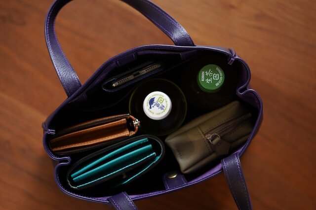 【即納品】Assime Tote Nero（ブラック） | iichi 日々の暮らしを心地よくするハンドメイドやアンティークのマーケットプレイス