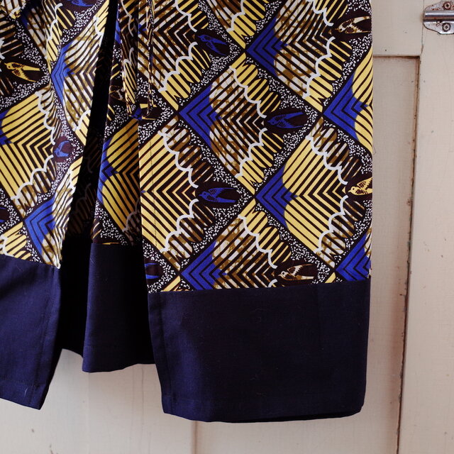 アフリカンプリント チュニックワンピース tiny swallows & 播州織 | iichi 日々の暮らしを心地よくするハンドメイドやアンティークのマーケットプレイス