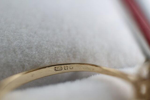 英国 ビンテージ イギリス ゴールド 指輪 リング 天然 サファイア オパール 純金率 375 宝石 ジ鑑定書 J106 | iichi 日々の暮らしを心地よくするハンドメイドやアンティークの ...