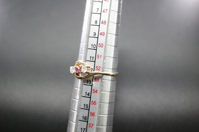 英国 ビンテージ イギリス 1987年 ゴールド 指輪 天然 サファイア ピンク ジルコニア 375 鑑定書 J118 | iichi 日々の暮らしを心地よくするハンドメイドやアンティークの ...