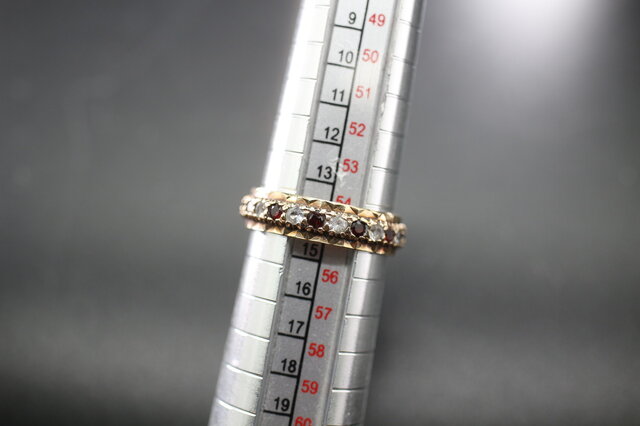 英国 ゴールド ビンテージ ヴィンテージ 指輪 リング ガーネット 純金率 375 ジュエリー レディース J122 | iichi 日々の暮らしを心地よくするハンドメイドやアンティークの ...