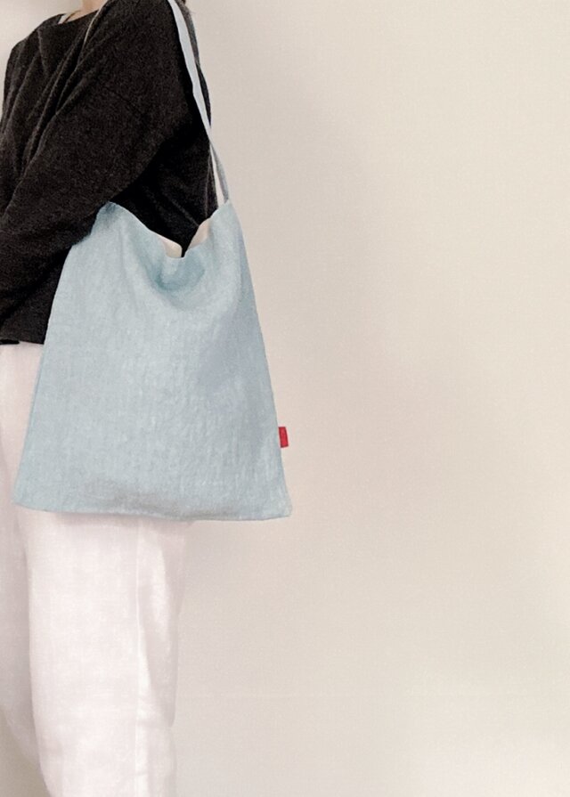 ワンハンドルbag 水色 | iichi 日々の暮らしを心地よくするハンドメイドやアンティークのマーケットプレイス