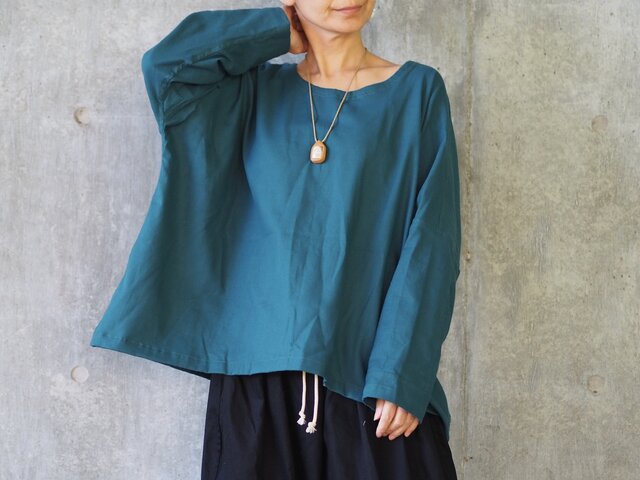 ふわっと起毛コットン、シンプル長袖トップス/ライトグレー | iichi 日々の暮らしを心地よくするハンドメイドやアンティークのマーケットプレイス