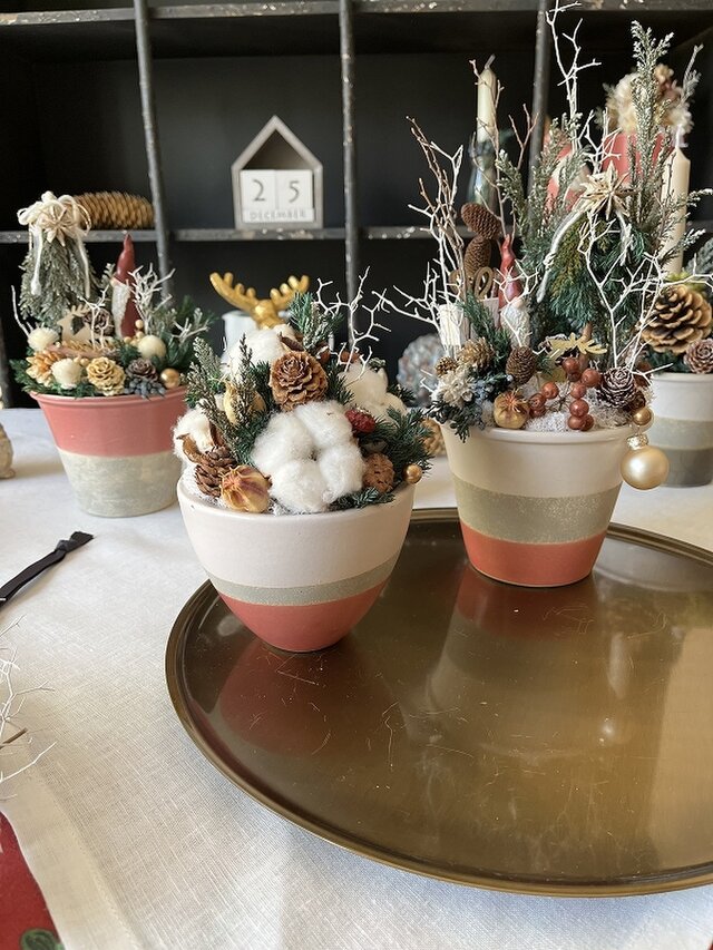 2023 Christmas Wonder holiday / ワンダーホリデー ML（サンタ×ツリー×プレゼント） | iichi 日々の暮らしを心地よくするハンドメイドやアンティークの ...