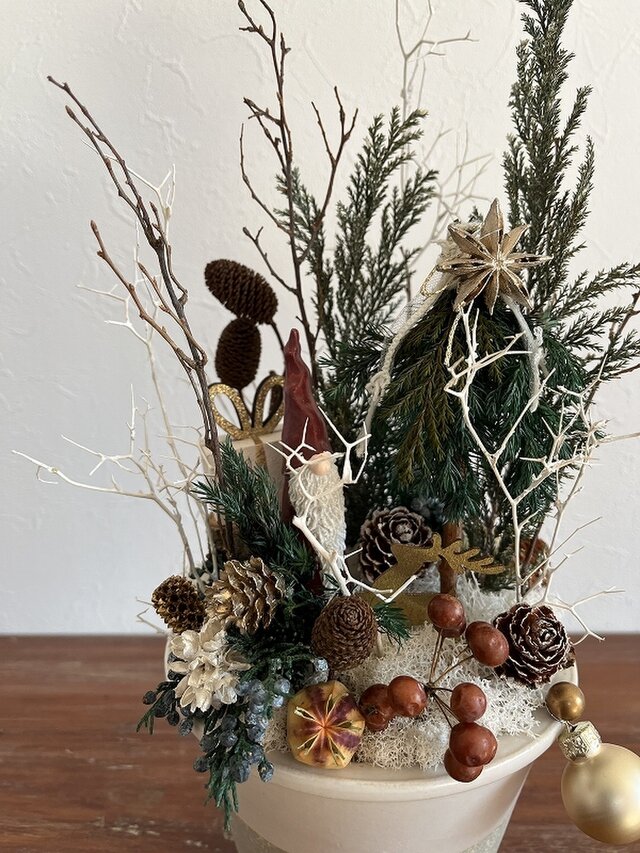 2023 Christmas Wonder holiday / ワンダーホリデー ML（サンタ×ツリー×プレゼント） | iichi 日々の暮らしを心地よくするハンドメイドやアンティークの ...