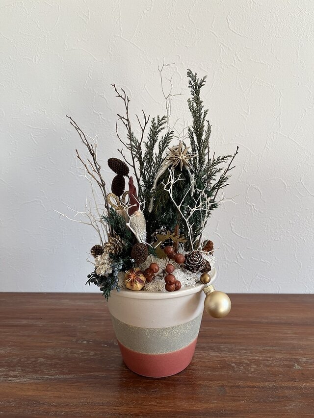 2023 Christmas Wonder holiday / ワンダーホリデー ML（サンタ×ツリー×プレゼント） | iichi 日々の暮らしを心地よくするハンドメイドやアンティークの ...