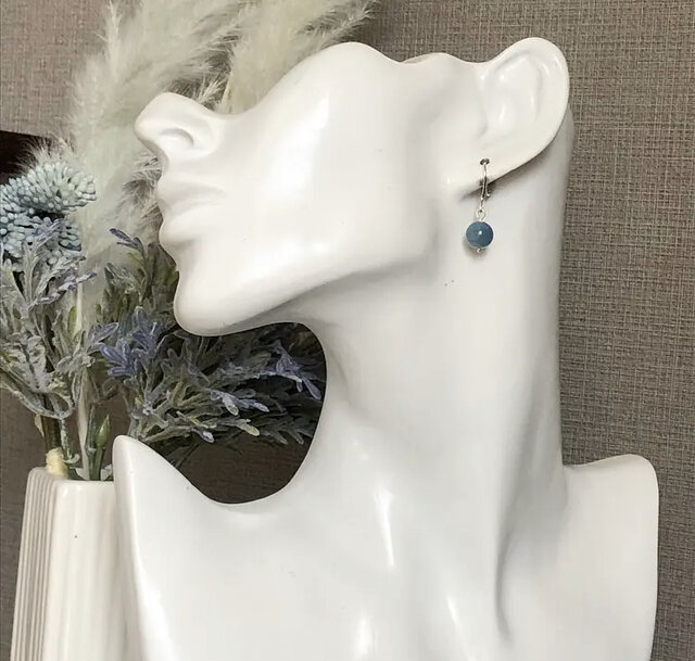 送料無料 ︎限定♡AAAAアクアマリン8㎜玉ピアス purecubic | iichi 日々の暮らしを心地よくするハンドメイドやアンティークのマーケットプレイス