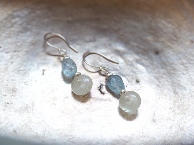 -moss Aquamaline x Libyan grass- silver pierce | iichi 日々の暮らしを心地よくするハンドメイドやアンティークのマーケットプレイス