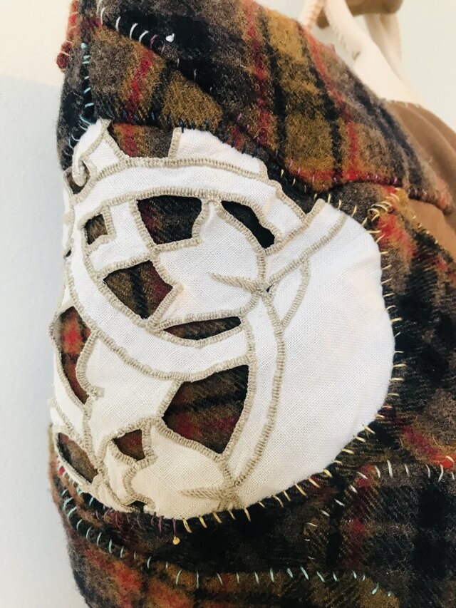 Bag 手縫いのバッグ 布製 本革持ち手 スローファッション ハンドメイド 1906 | iichi 日々の暮らしを心地よくするハンドメイドやアンティークのマーケットプレイス