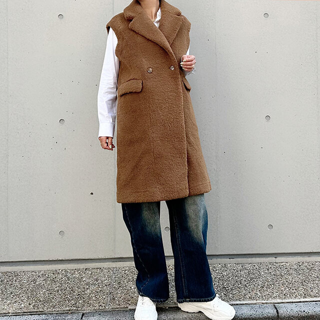 【新作】暖かいモフモフボア ジレ ロングベスト ジャケット ブラウン23024BRF | iichi 日々の暮らしを心地よくするハンドメイドやアンティークのマーケットプレイス