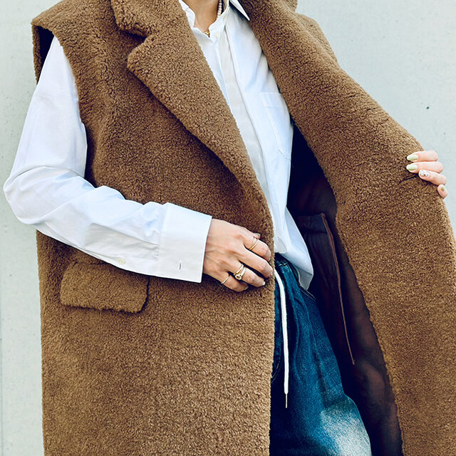 【新作】暖かいモフモフボア ジレ ロングベスト ジャケット ブラウン23024BRF | iichi 日々の暮らしを心地よくするハンドメイドやアンティークのマーケットプレイス