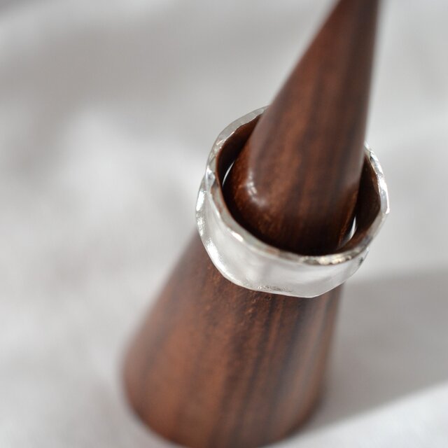 シルバー ゴツゴツRing －159－ | iichi 日々の暮らしを心地よくするハンドメイドやアンティークのマーケットプレイス